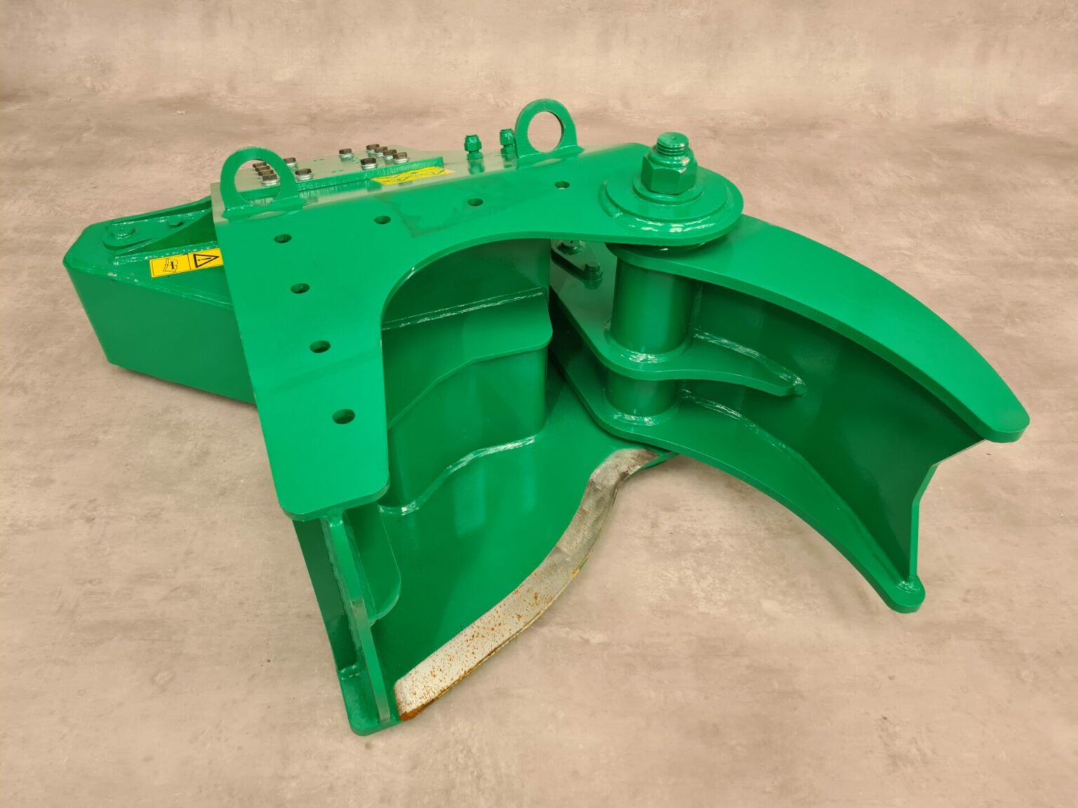 Excavator Tree Shear - Excavators up to 25 tons!