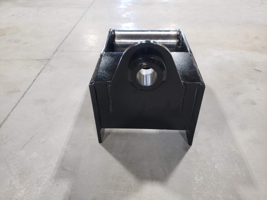 Quick Coupler Mounting Bracket / Top Cap – AttachWorx